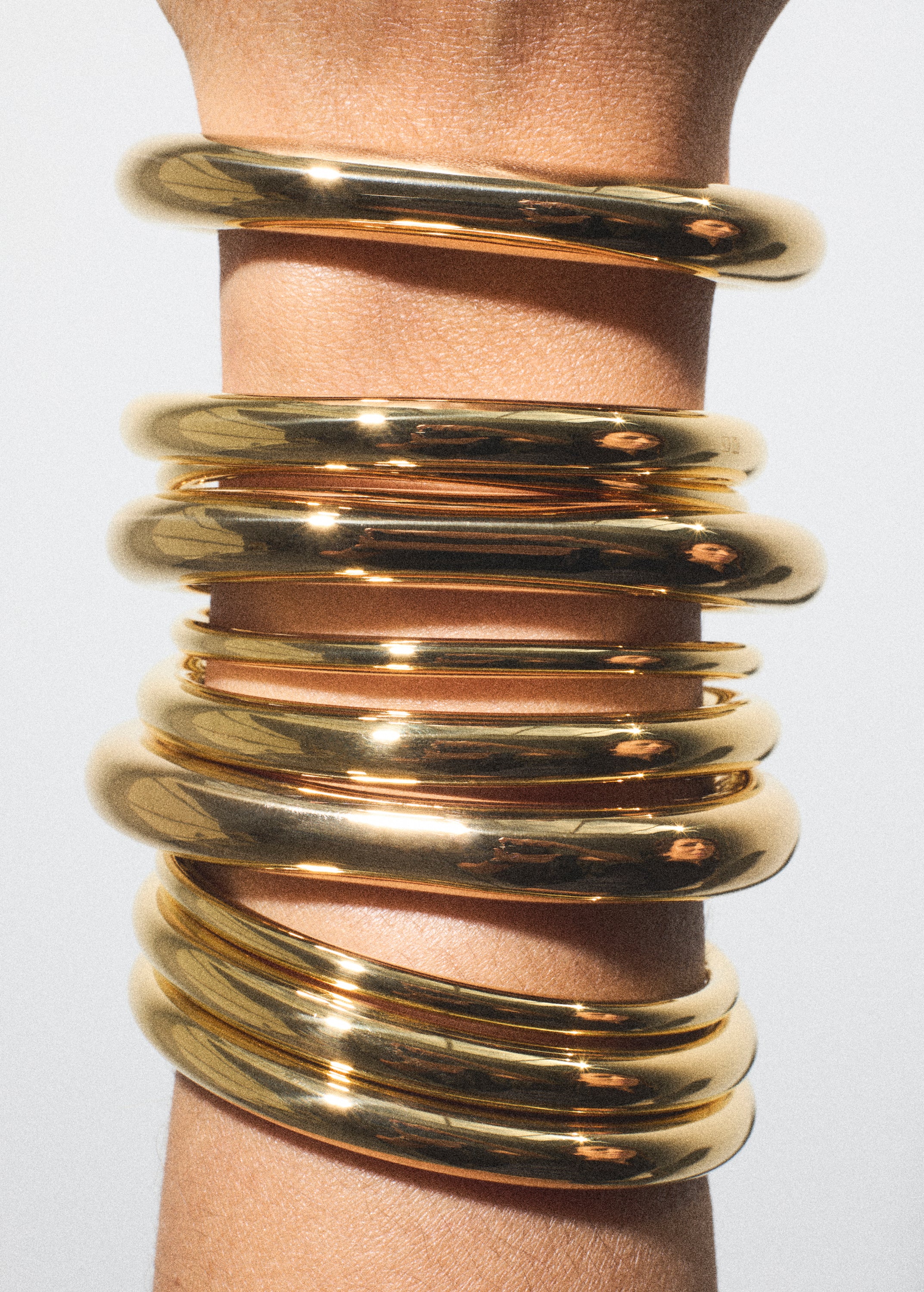 Bracelets – Quiet Elegance, Lasting Presence – CINCO